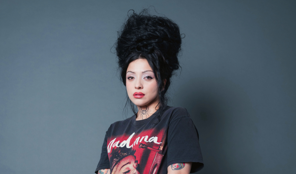 La reinvención continua de una artista es lo que presenta MON LAFERTE ...